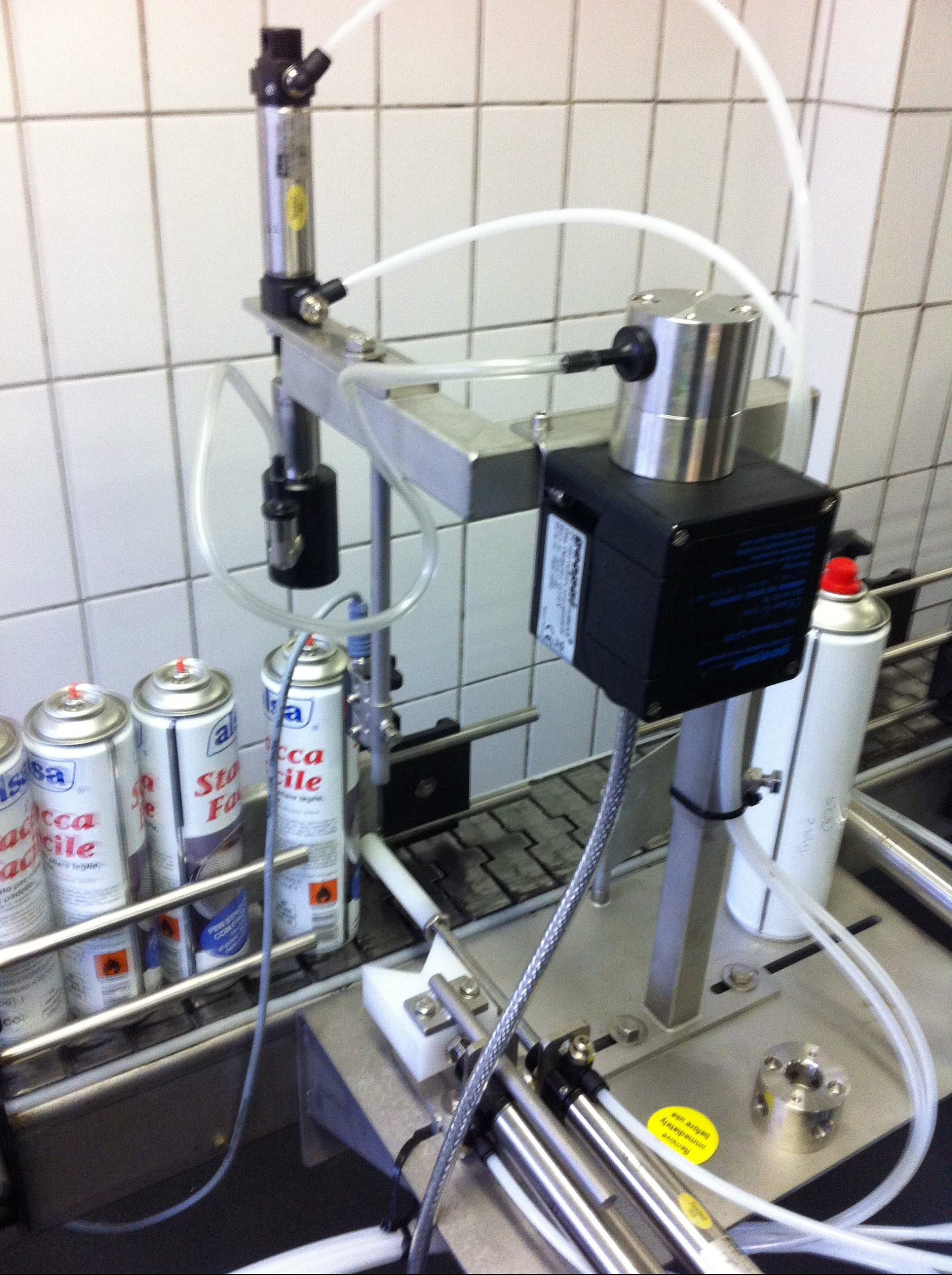 Detecting leaks on aerosol cans - Geopal
